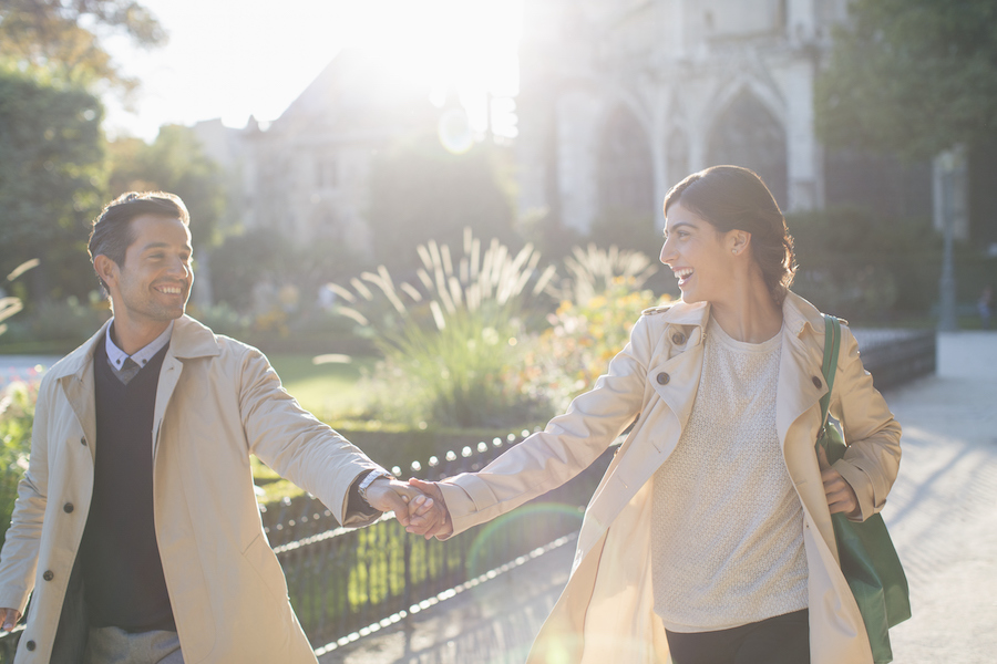 7 Ways Your Date Might Be “Mirroring” You | Maclynn US